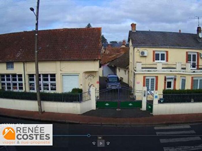 Neung-sur-Beuvron : Maison 8 pièces à vendre