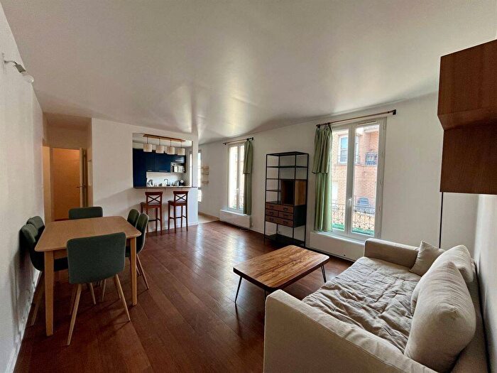 Appartement à louer - Centre Ville, Clichy - 3 pièces - 2 chambres