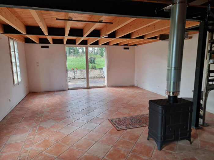 Maison à vendre - Moulidars - 3 pièces - 2 chambres