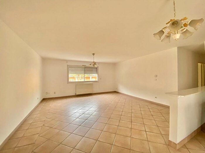 Appartement 3 pièces à Vesone, Périgueux, à louer