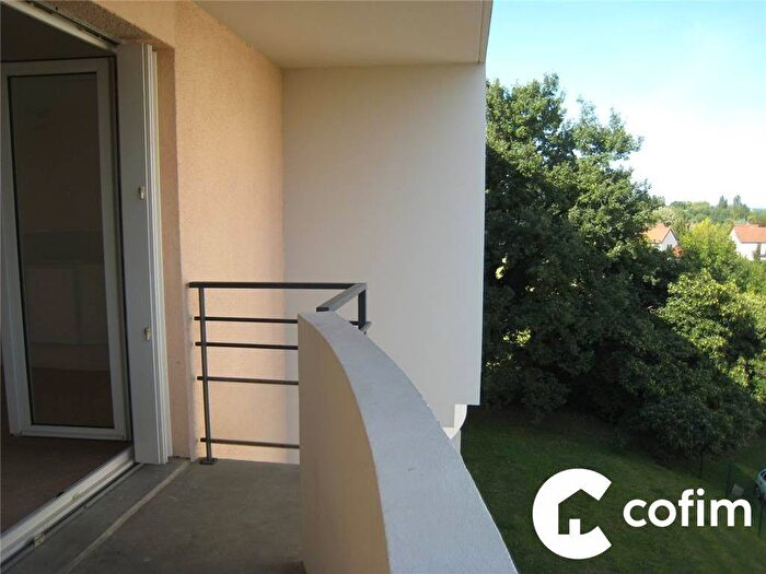 Le Hameau, Pau : Appartement 1 pièce à louer