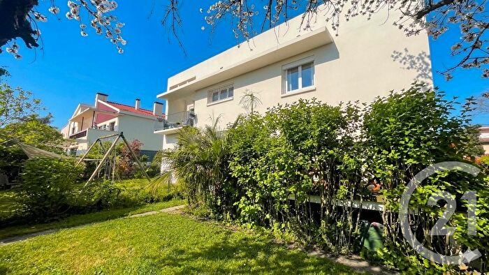 Maison à vendre - LUnion - 8 pièces - 6 chambres