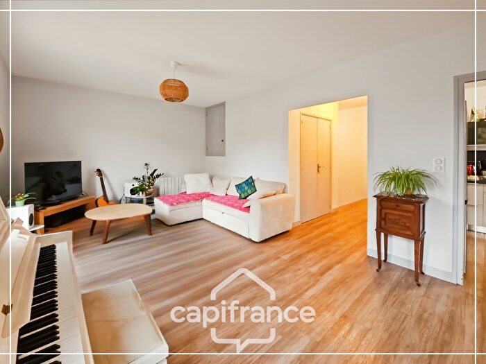Maison à vendre - Castelculier - 4 pièces - 2 chambres