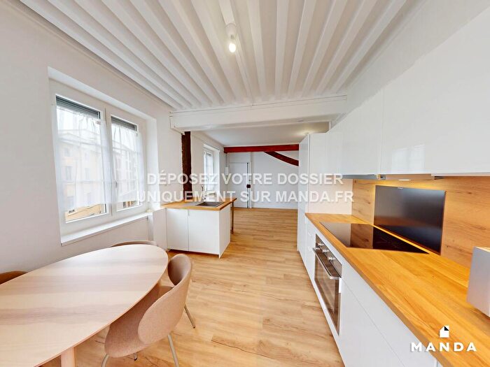 Appartement à louer - Lyon e , Vaise, Rochecardon - 2 pièces - 1 chambre