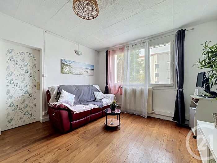 Appartement 4 pièces à vendre à Rochefort, Faubourg Nord, Stade Philaudrie
