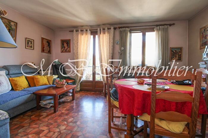 Aix-en-Provence, Pont de lArc : Appartement 4 pièces à vendre