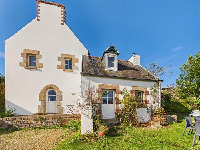 Maison à vendre - Plougasnou - 5 pièces - 3 chambres