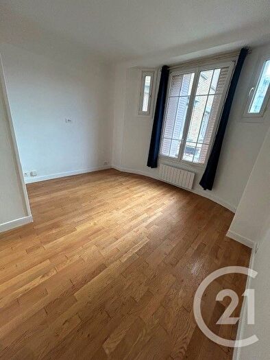 Appartement à louer - Colombes, Henri Martin Estienne dOrves - 2 pièces - 1 chambre