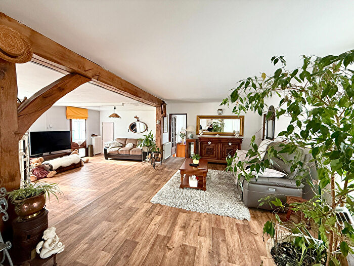 Maison à vendre - Brunoy, Nord - 6 pièces - 4 chambres