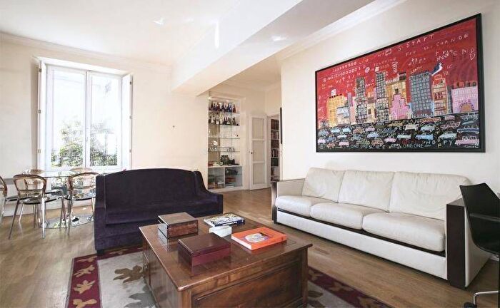 Appartement 3 pièces à Saint Placide, Paris 6ème arrondissement, à louer