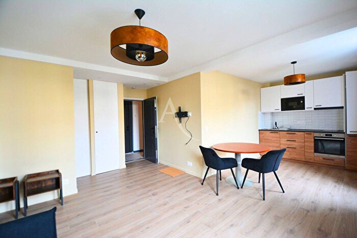 Appartement à louer - Bièvres Sud Tolbiac, Paris ème arrondissement - 2 pièces - 1 chambre