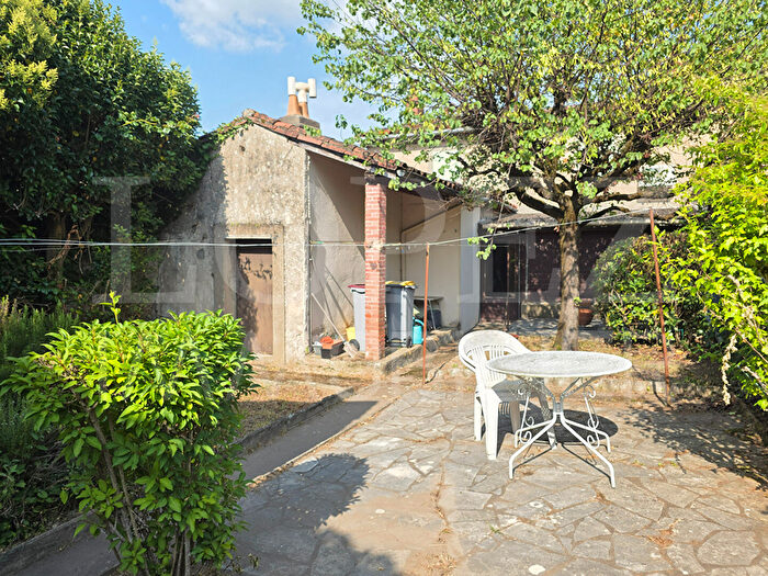 Maison à vendre - Mazamet - 5 pièces - 4 chambres