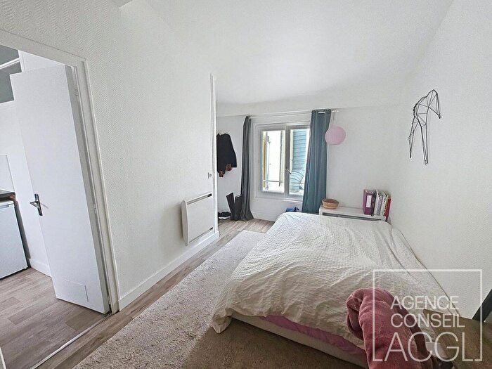 Centre ville, Bordeaux : Appartement 1 pièce à louer