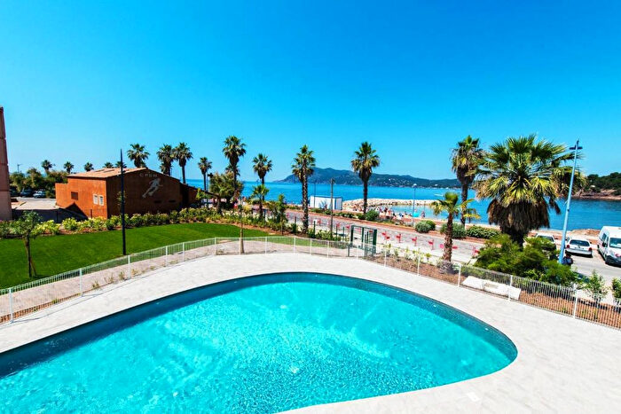 Appartement à vendre - Saint-Mandrier-sur-Mer - 2 pièces - 1 chambre