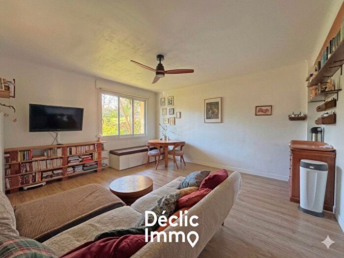 Appartement à vendre - Vence, La Sine, La Plus Basse Sine - 2 pièces - 1 chambre