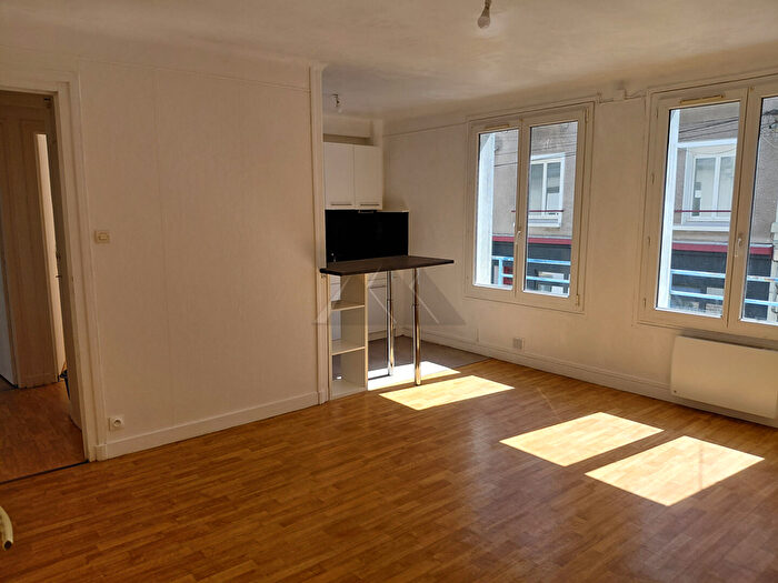 Appartement 3 pièces à Brest, Centre-ville, Port, à louer