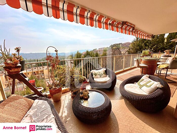 Appartement 4 pièces à Grasse, Saint-Jacques, à vendre