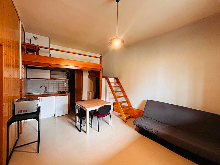 Appartement 1 pièce à vendre - Yenne