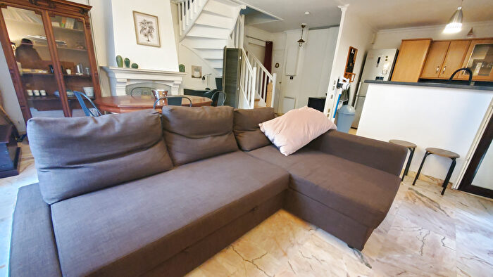 Appartement à louer - Le Plessis-Trévise, Saint-Antoine - 4 pièces - 3 chambres