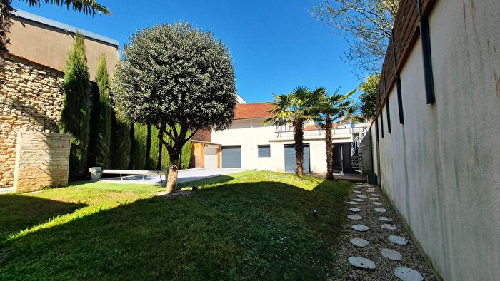 Maison à vendre - Périgueux, Centre-ville, La Gare, Saint-Martin - 4 pièces - 3 chambres