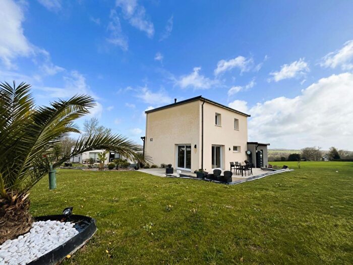 Maison à vendre - Mahalon - 4 pièces - 3 chambres