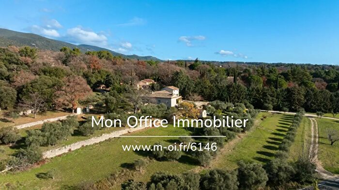 Maison à vendre - Lourmarin - 10 pièces - 9 chambres