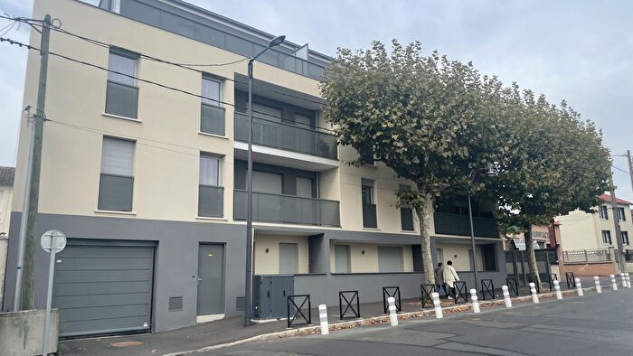 Appartement à louer - Bonneuil-sur-Marne, Haut-Bonneuil - 2 pièces - 1 chambre