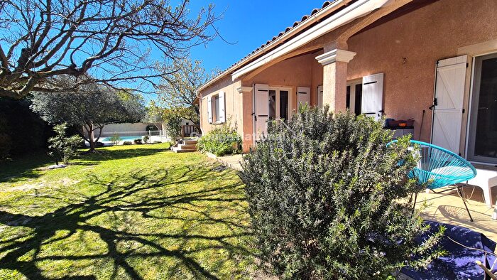 Maison à vendre - Le Thor - 6 pièces - 4 chambres