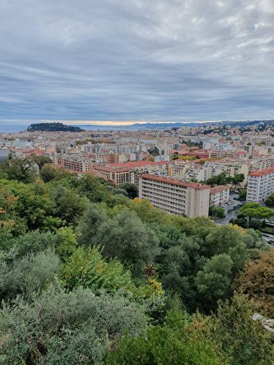 Appartement à louer - Roquebillière, Bon Voyage, Nice - 1 pièce
