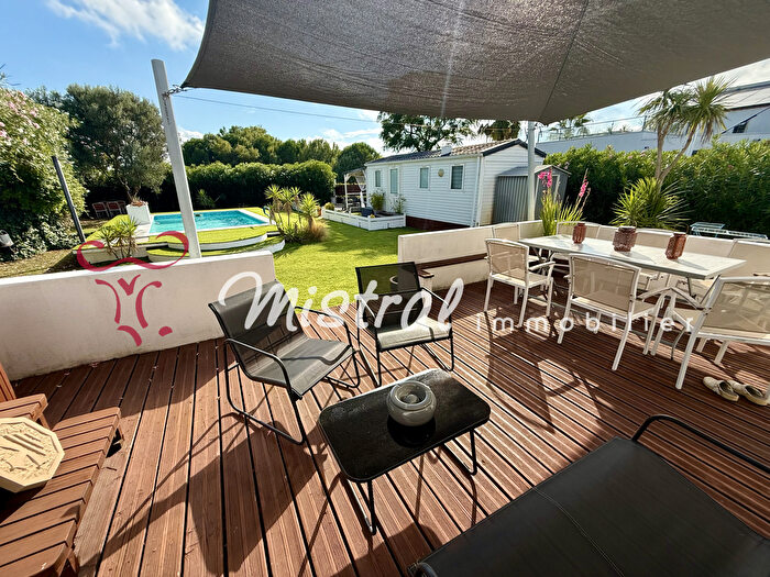 Maison à vendre - Aigues-Mortes - 5 pièces - 4 chambres