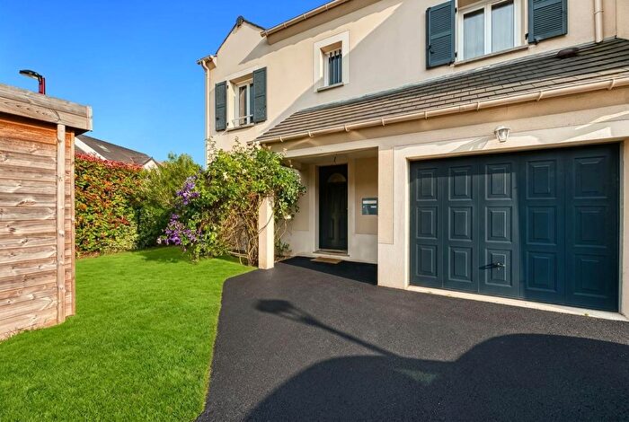 Rambouillet, Villeneuve, Hippodrome - Maison 7 pièces à vendre