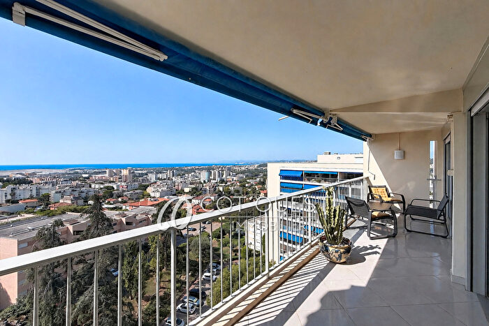 Nice, Corniche Fleurie - Appartement 3 pièces à vendre