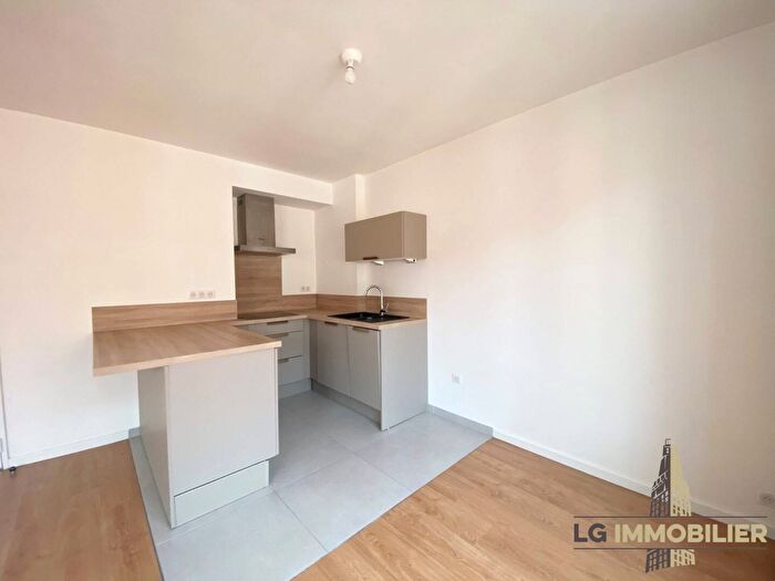 Appartement à louer - Amiens - 3 pièces - 2 chambres