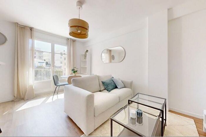 Appartement à louer - Gorbella, Nice - 4 pièces - 3 chambres