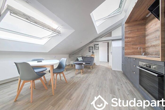 Montet-Octroi, Vanduvre-lès-Nancy : Appartement 1 pièce à louer