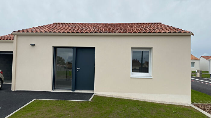 Maison 3 pièces à Beaurepaire, à louer