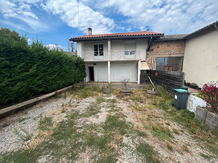 Maison à louer - Chavanay - 5 pièces - 4 chambres
