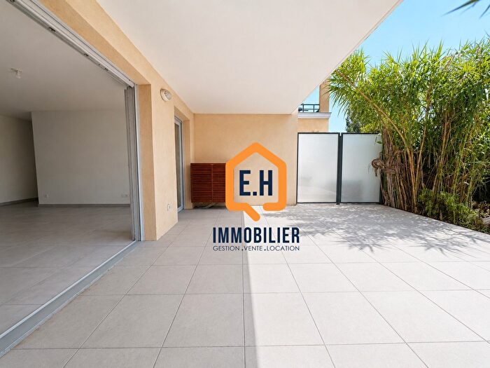 Bormes-les-Mimosas : Appartement 3 pièces à vendre
