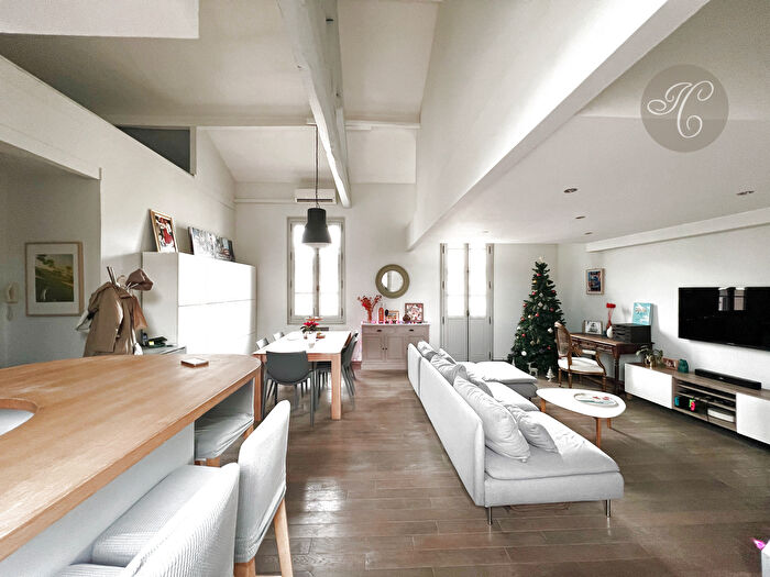 Appartement à vendre - Avignon, Palais des Papes, Zone Piétonne - 5 pièces - 4 chambres