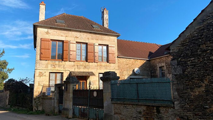 Maison à vendre - Coutarnoux - 5 pièces - 2 chambres