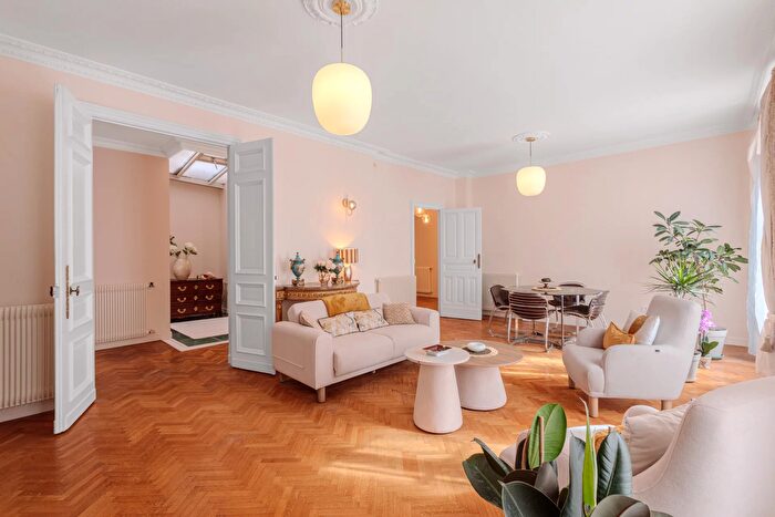 Appartement 3 pièces à Toulouse, Capitole, à vendre