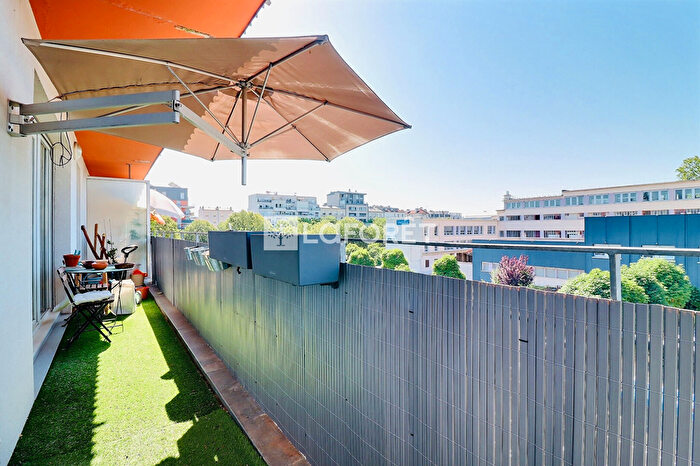 Saint-Ouen, Centre-ville : Appartement 4 pièces à vendre