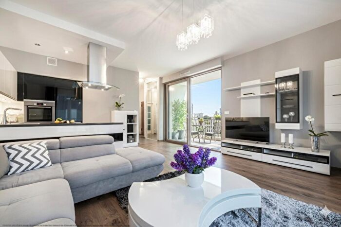 Appartement à vendre - Aubervilliers - 3 pièces - 2 chambres