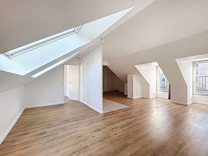 Appartement à vendre - Rambouillet, Saint-Hubert, Louvière - 4 pièces - 3 chambres