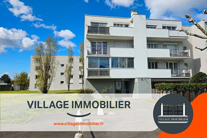 Appartement 3 pièces à Saint-Priest, Revaison, à vendre