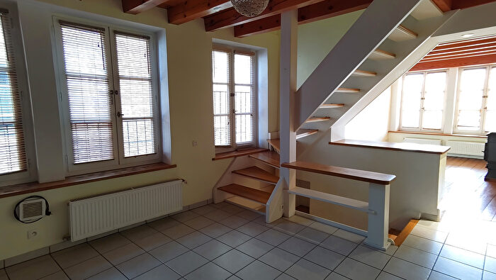 Maison à vendre - Chazay-dAzergues - 5 pièces - 3 chambres