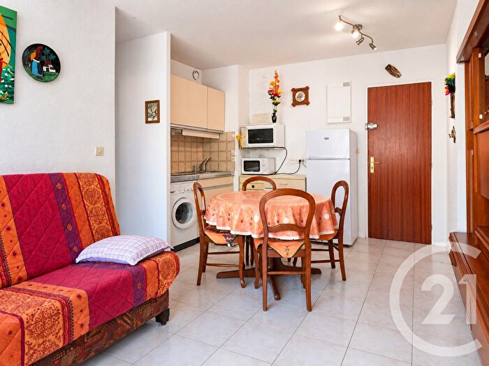 Bormes-les-Mimosas, La Favière, Le Gau, Cap-Bénet, Cabasson, Plages : Appartement 2 pièces à vendre