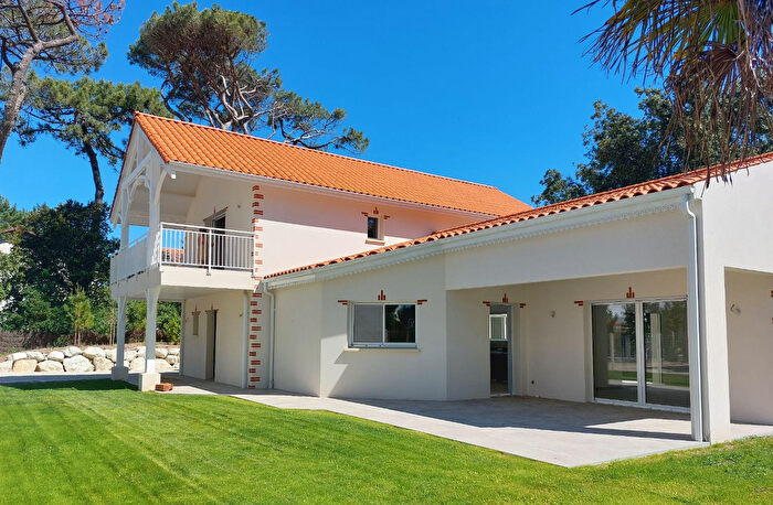 Maison 5 pièces à vendre à Royan, Le Parc, Plage de la Grande-Conche