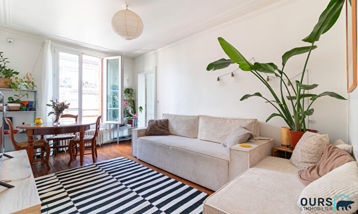 Appartement à vendre - Saint-Denis, République, Gare - 3 pièces - 2 chambres