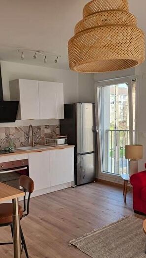 Appartement à louer - Château-Thierry, Centre-ville - 2 pièces - 1 chambre